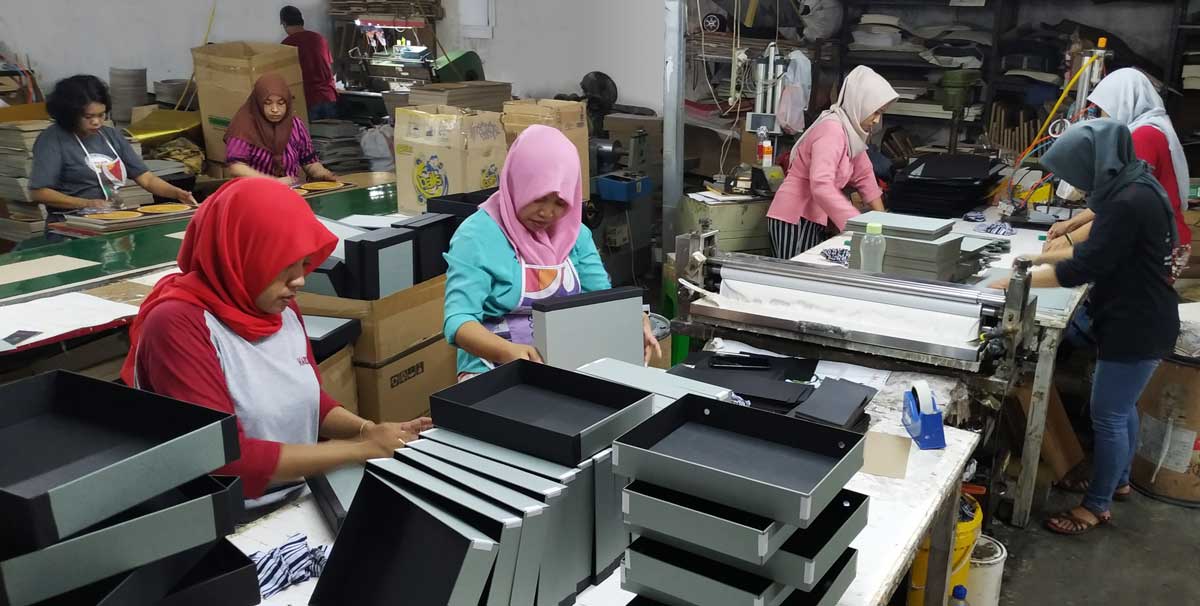 Percetakan Custom Box Terbaik untuk Produk Unggulan Anda